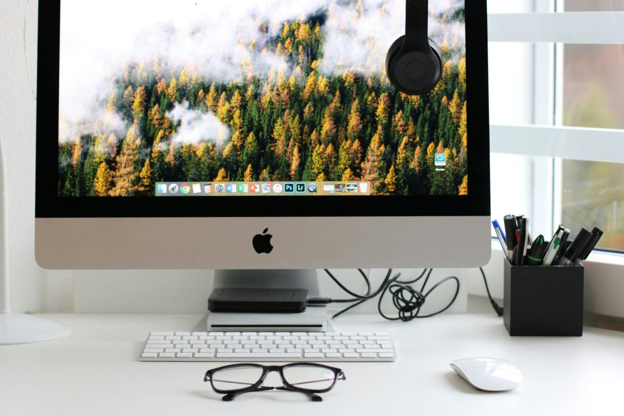10 Awesome Ways to Customize Your Desktop Layout - Wise Tech Corp ...